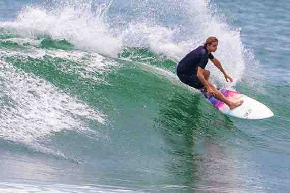 13 signs you know your addicted to Surfing